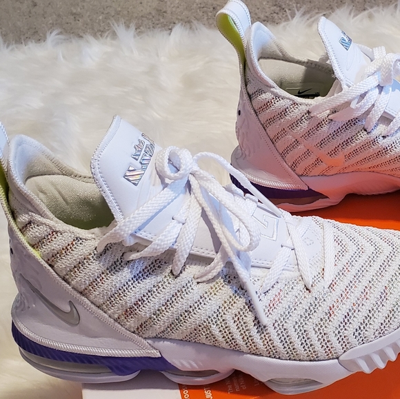 Nike | Shoes | Nike Lebron 6s Kids 5y | Poshmark